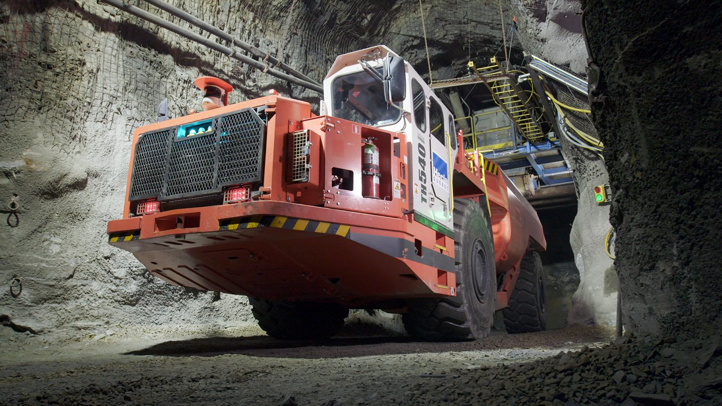 Introduire des engins miniers mobiles dans les mines