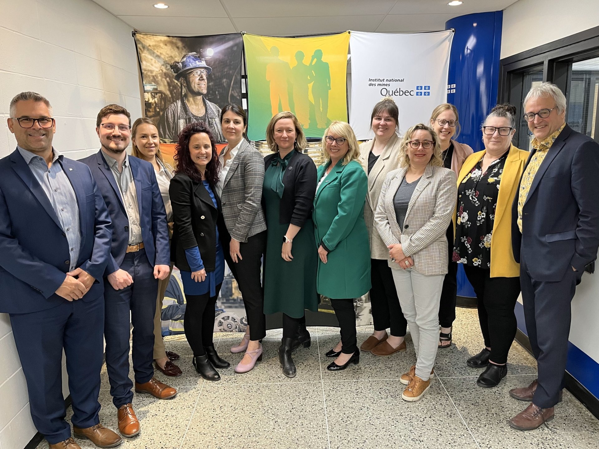 La ministre des Ressources naturelles et des Forêts, Mme Maïté Blanchette Vézina, de passage à l ...